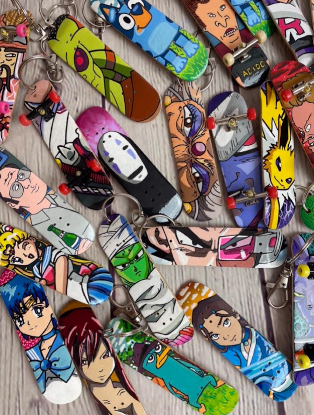 Custom Hand Painted Skateboard Keychain - Etsy