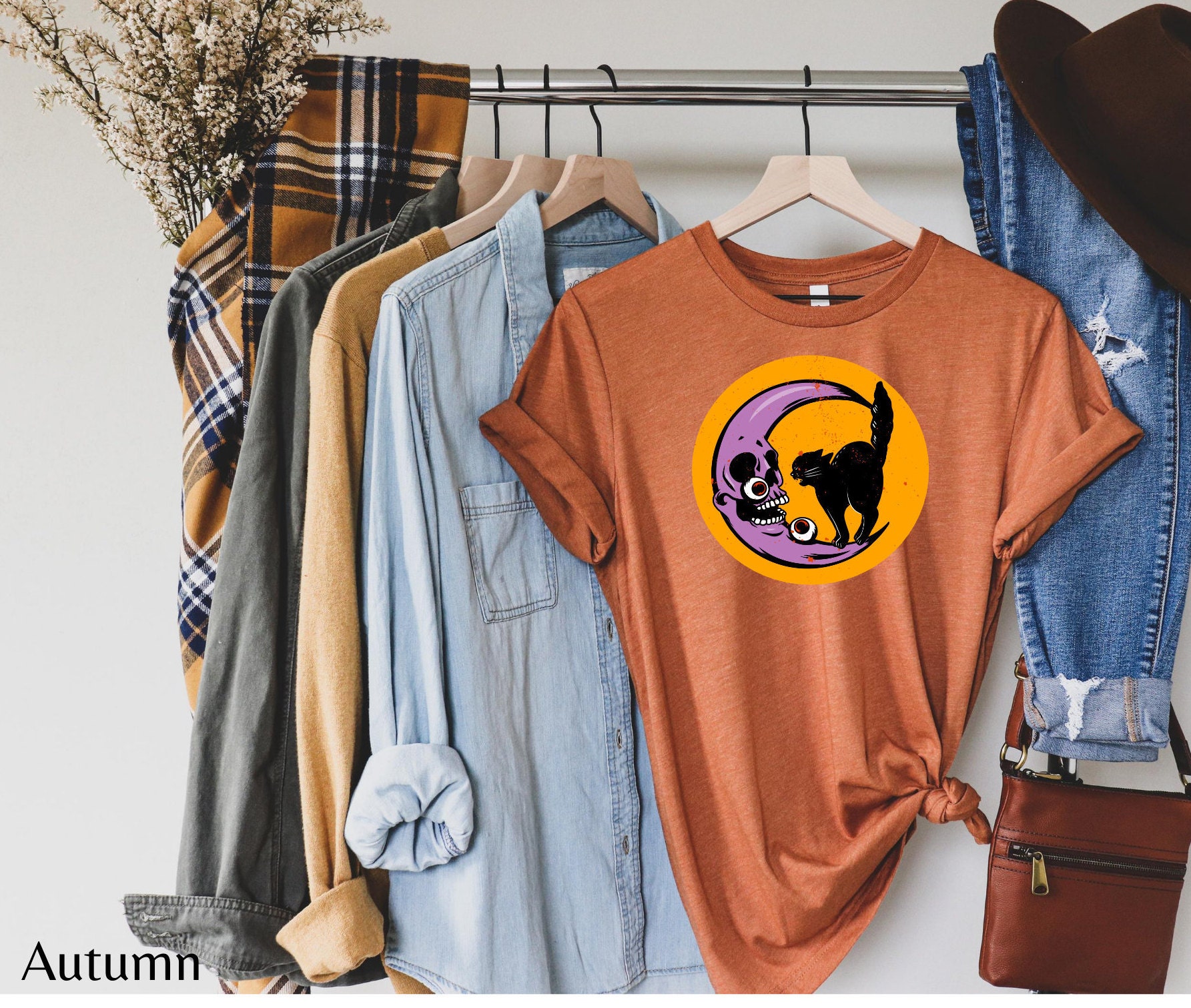 Halloween Cat With Moon T-shirt Black Cat T-shirt Retro - Etsy