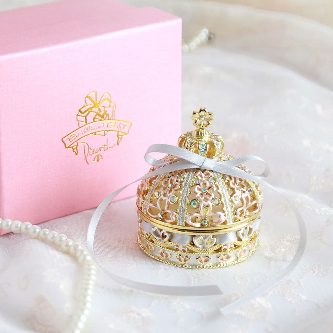 Cherry Blossom Proposal Engagement Marriage Ring Box: Crystal Crown ...