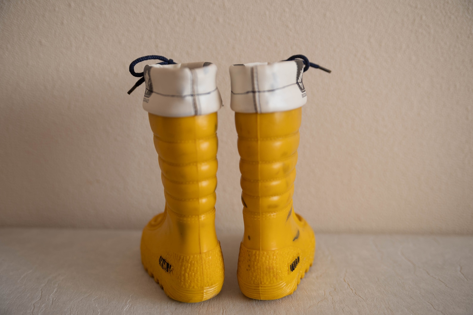 Vintage AKIAK SIMOD Boots Rubber Winter Boots Soviet Era Gum Rubber ...