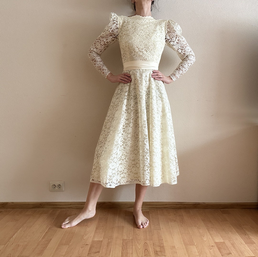 Vintage ELLIS Lace Dress Ivory Cream Lace Dress Elegant Back Bow Dress ...