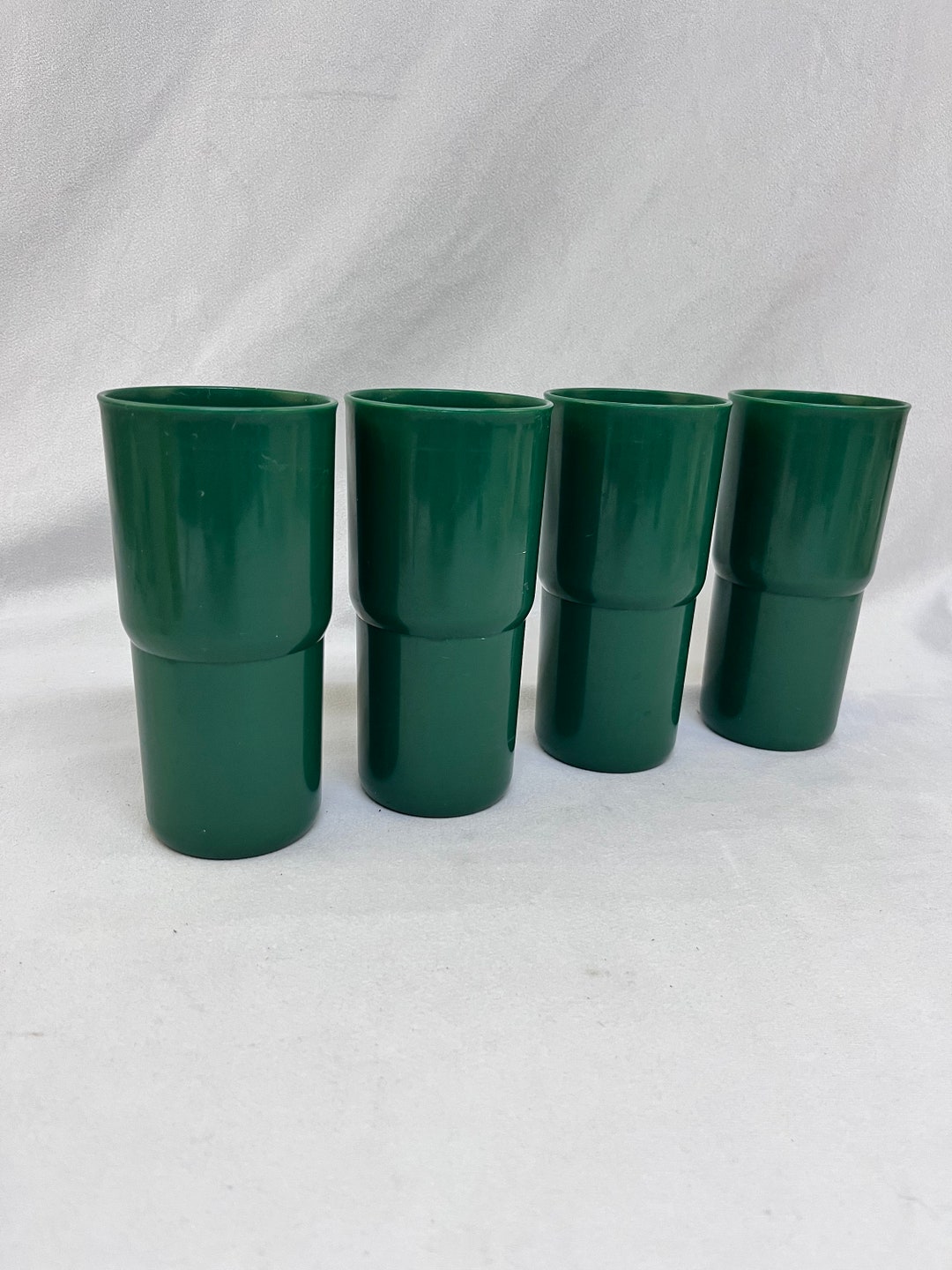 Tupperware Green Tumblers 18 Oz., Set of 4 - Etsy