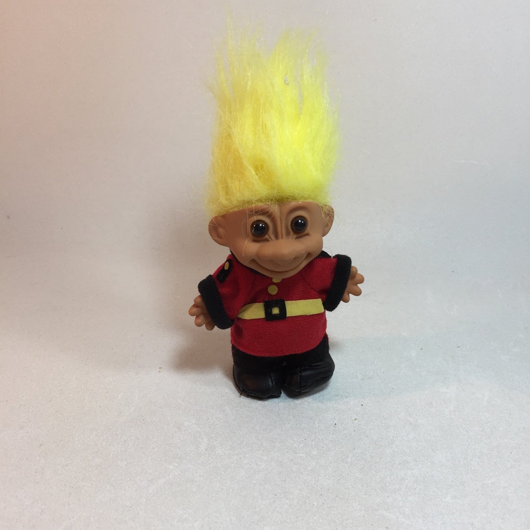 Vintage Russ Troll Doll, Around the World English Royal Guard Troll ...