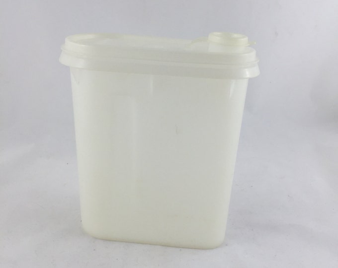 Vintage Tupperware 1 Quart Pitcher - Etsy