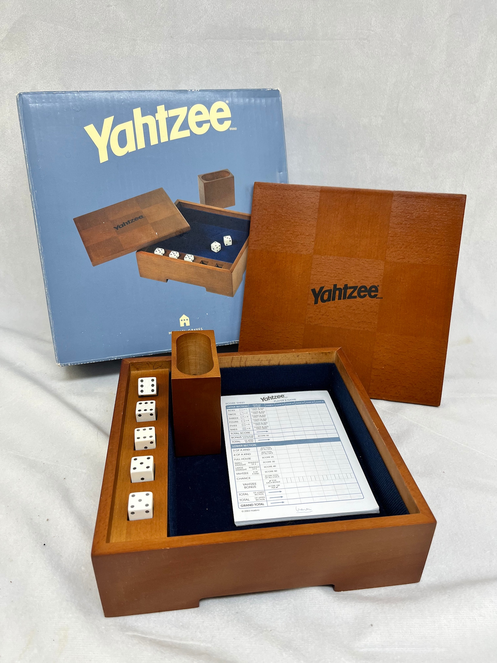 My wife and I love playing Yahtzee : r/boardgames