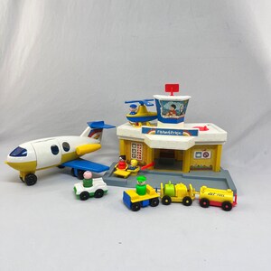 Vintage Fisher Price Jet Toy and Jetport 933, 1980 - Etsy