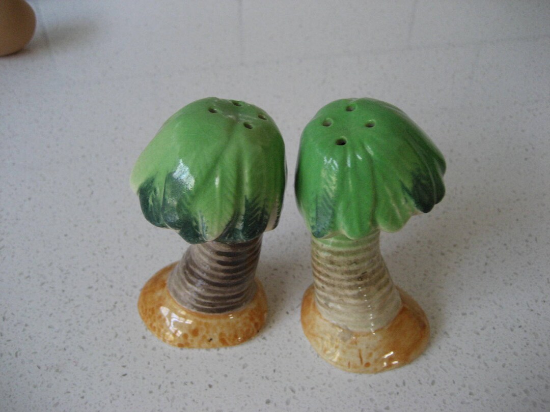 4" Vintage Palm Tree S&P Set Sand Beach Coconut Tree Midcentury ...