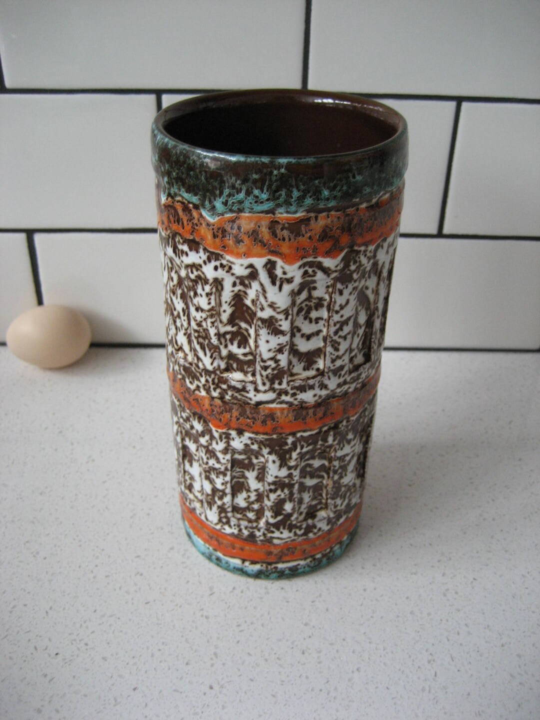 7.5" Vintage Cylinder Pottery Vase Vertical Incised Panel Design ...