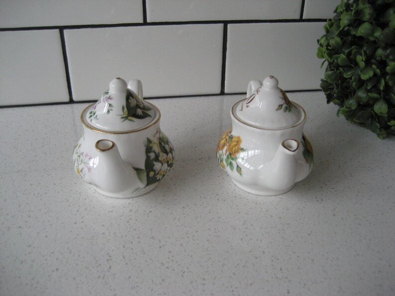CHOICE 3" Vintage MINIATURE Shelly Ann England Fine Bone China Teapot ...