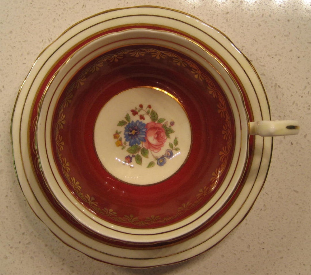 Vintage Aynsley Teacup Saucer Set Retro Merlot Made in England Gold ...