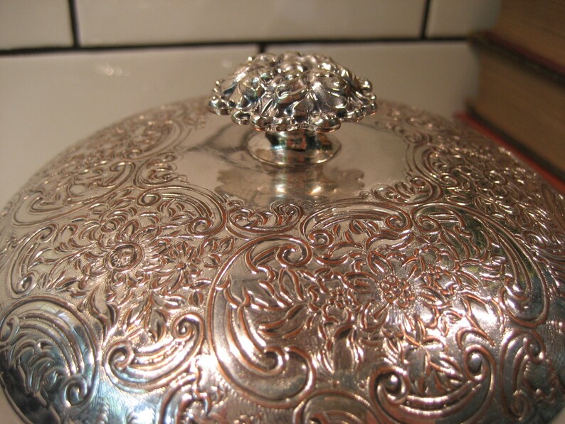 8" Vintage Barker Ellis Silverplate Covered Muffin Dish Ornate Engraved ...