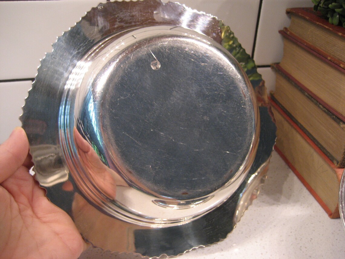 8" Vintage Barker Ellis Silverplate Covered Muffin Dish Ornate Engraved ...