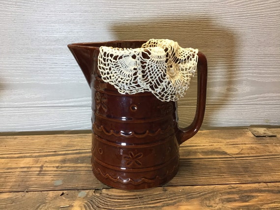 Vintage Marcrest Daisy Dot Pitcher | Etsy