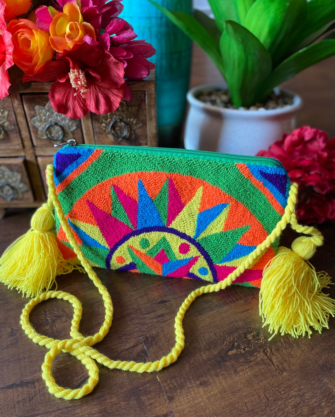 Colombian Crossbody Handmade Tapizada Wayuu Purse. Colorful Clutch With ...