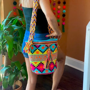 Colombian Crossbody Handmade Wayuu Bag. Colorful Mochila. Artisanal ...