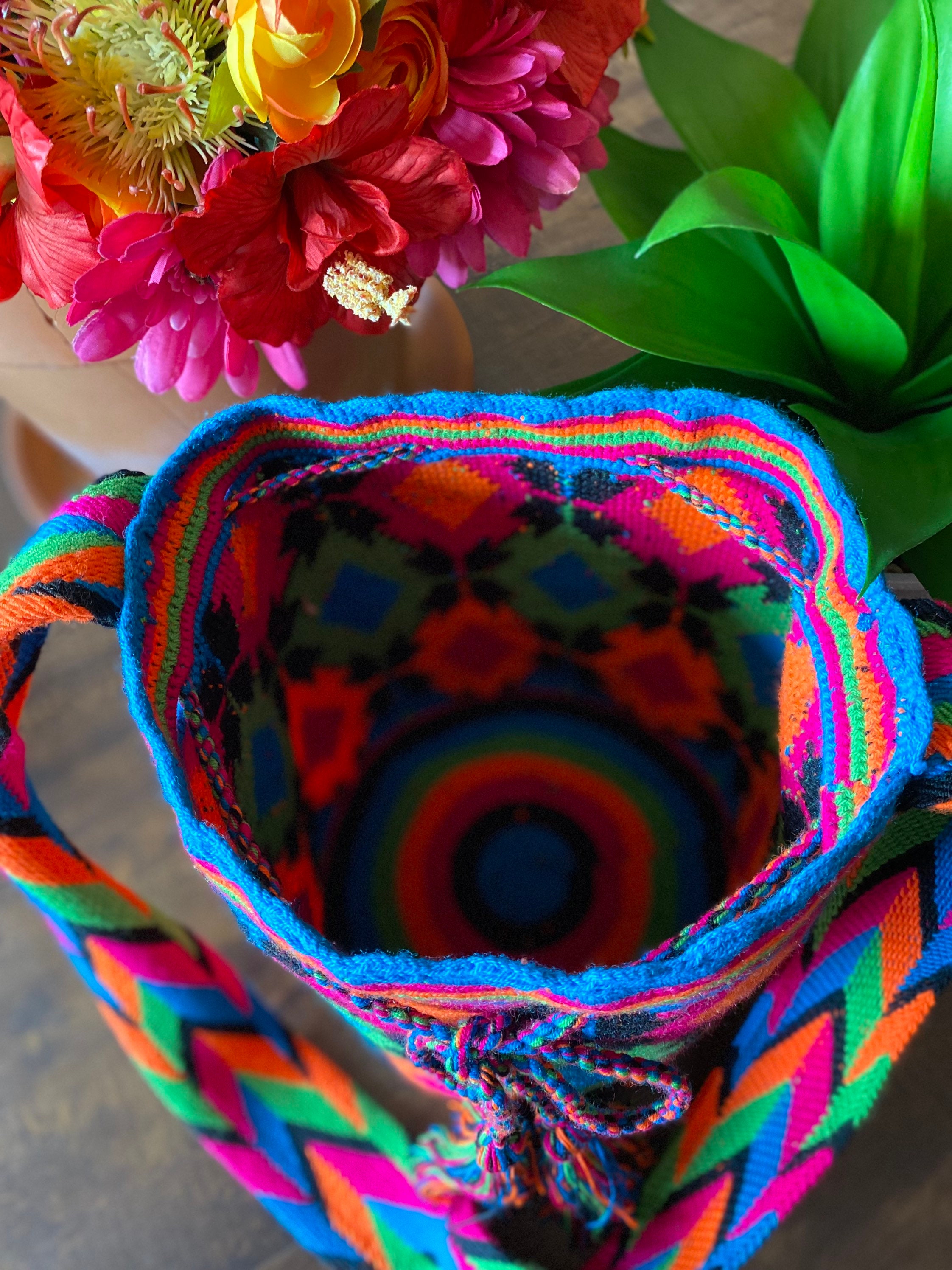Colombian Crossbody Handmade Wayuu Bag. Colorful Mochila. Artisanal ...