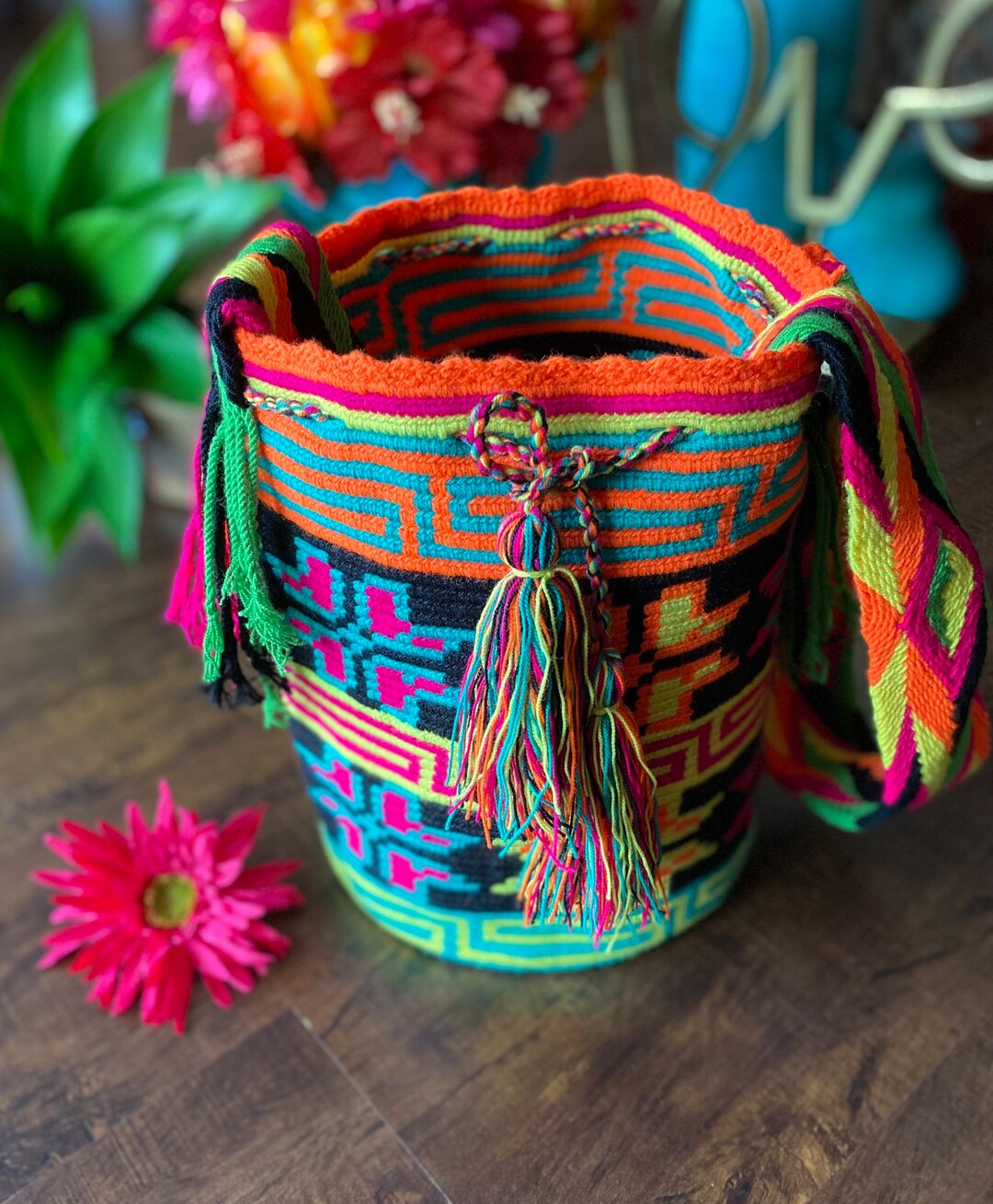 Colombian Crossbody Handmade Wayuu Bag. Colorful Mochila. Artisanal ...