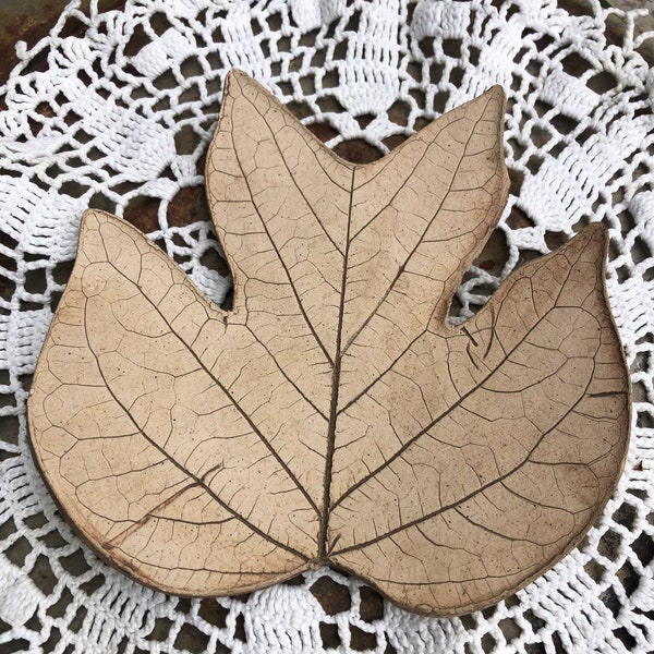 Leaf Pottery - Etsy