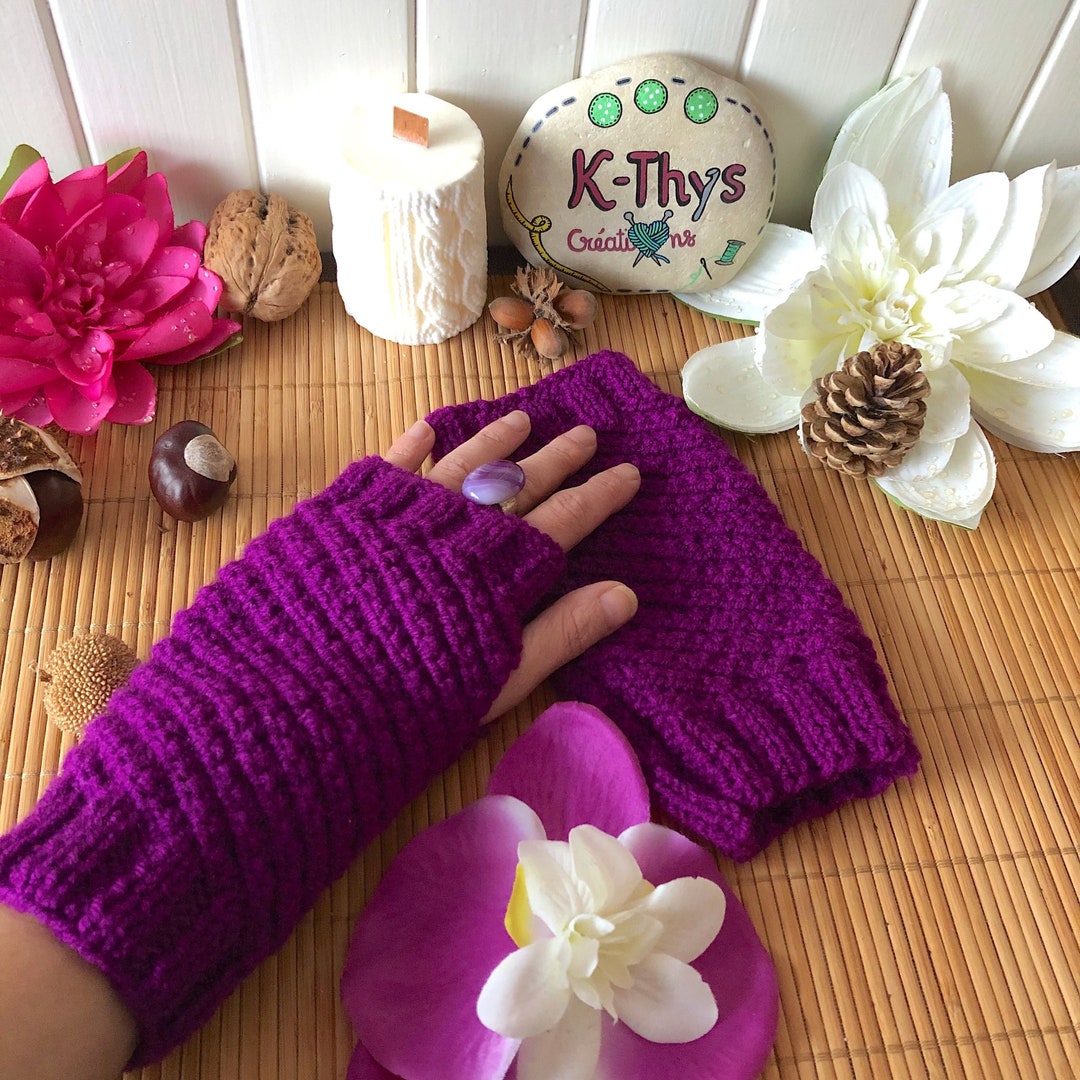 Mid-length ELOUANE Knitted Mittens, Neon Magenta Purple Fancy Stitch ...