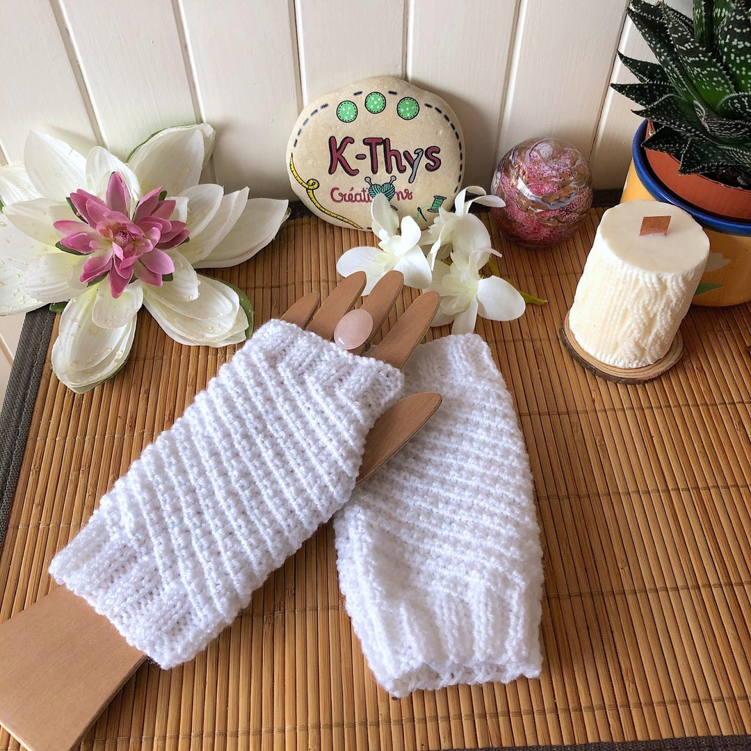 ELOUANE Mid-length Knitted Mittens, Fancy Stitches, Snow White, Gift ...