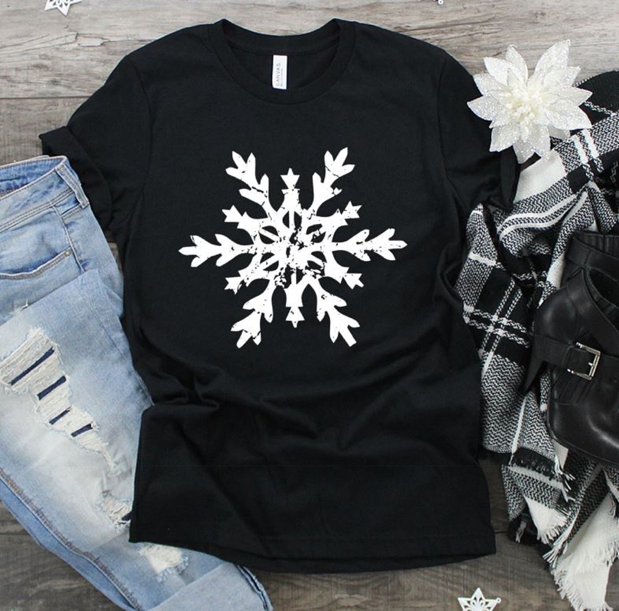 Womens Snowflake Shirt 4 Colors grunge Snowflake Christmas | Etsy