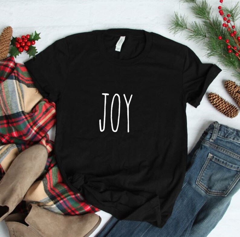 Statement Christmas Tee Christmas Shirtchristmas T-shirts - Etsy