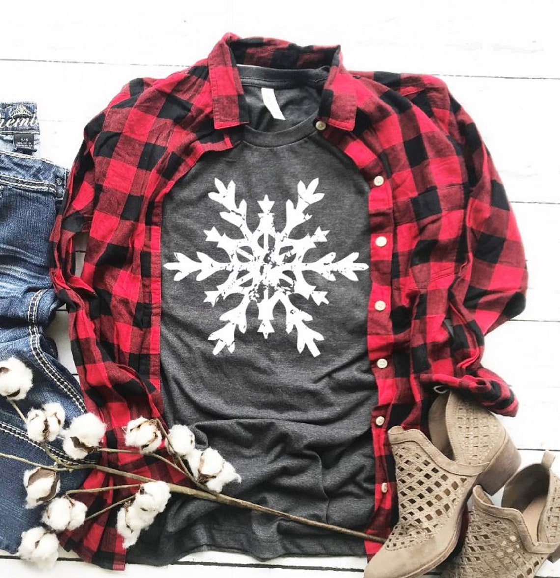 Womens Snowflake Shirt 4 Colors grunge Snowflake Christmas | Etsy