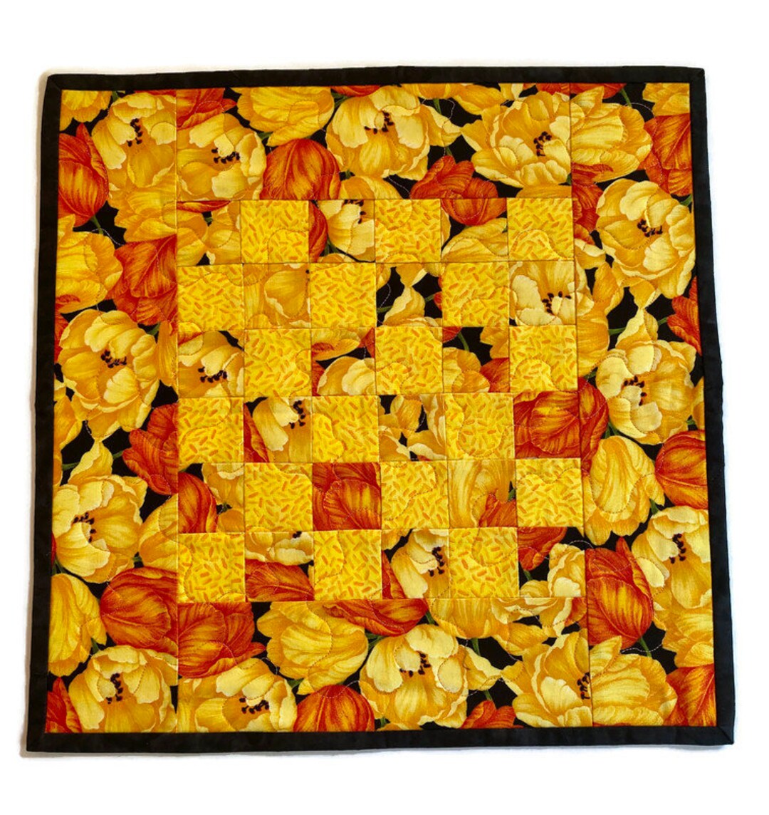 Spring Tulip Quilted Table Topper Decor - Etsy