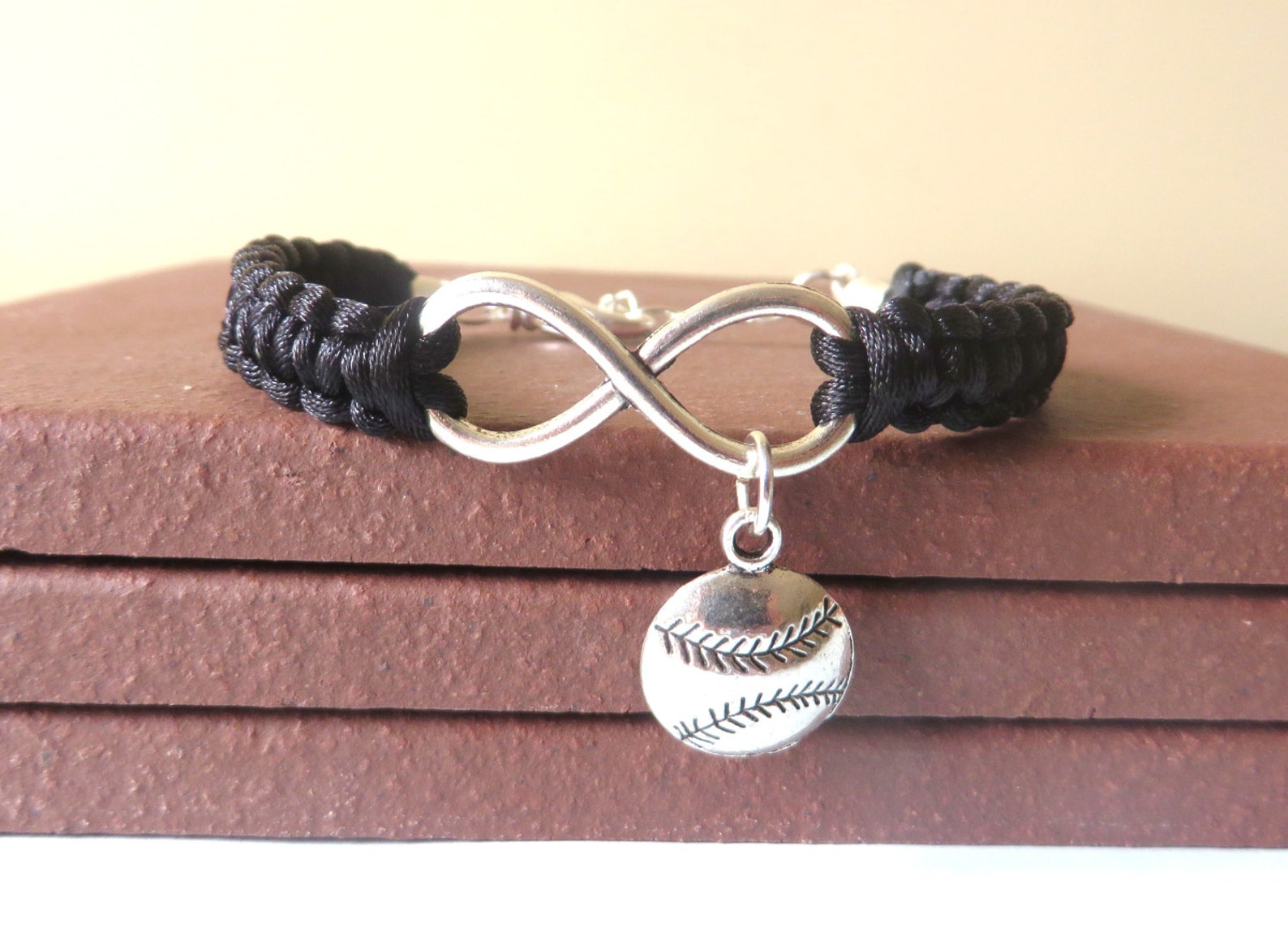 Love Softball Baseball Athletic Charm Infinity Bracelet Softball ...