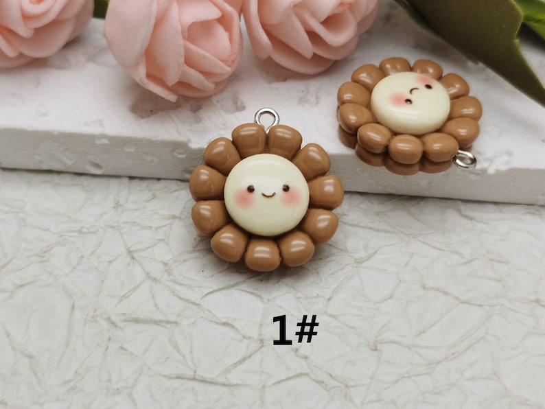 6/20 Pieces Plastic Flower Floral Blossom Pendant Charm , Resin ...