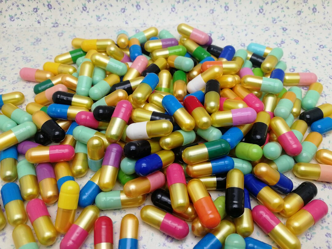500 Pieces Mix Gold Color Wish Message Pill Charm Capsule With Blank ...