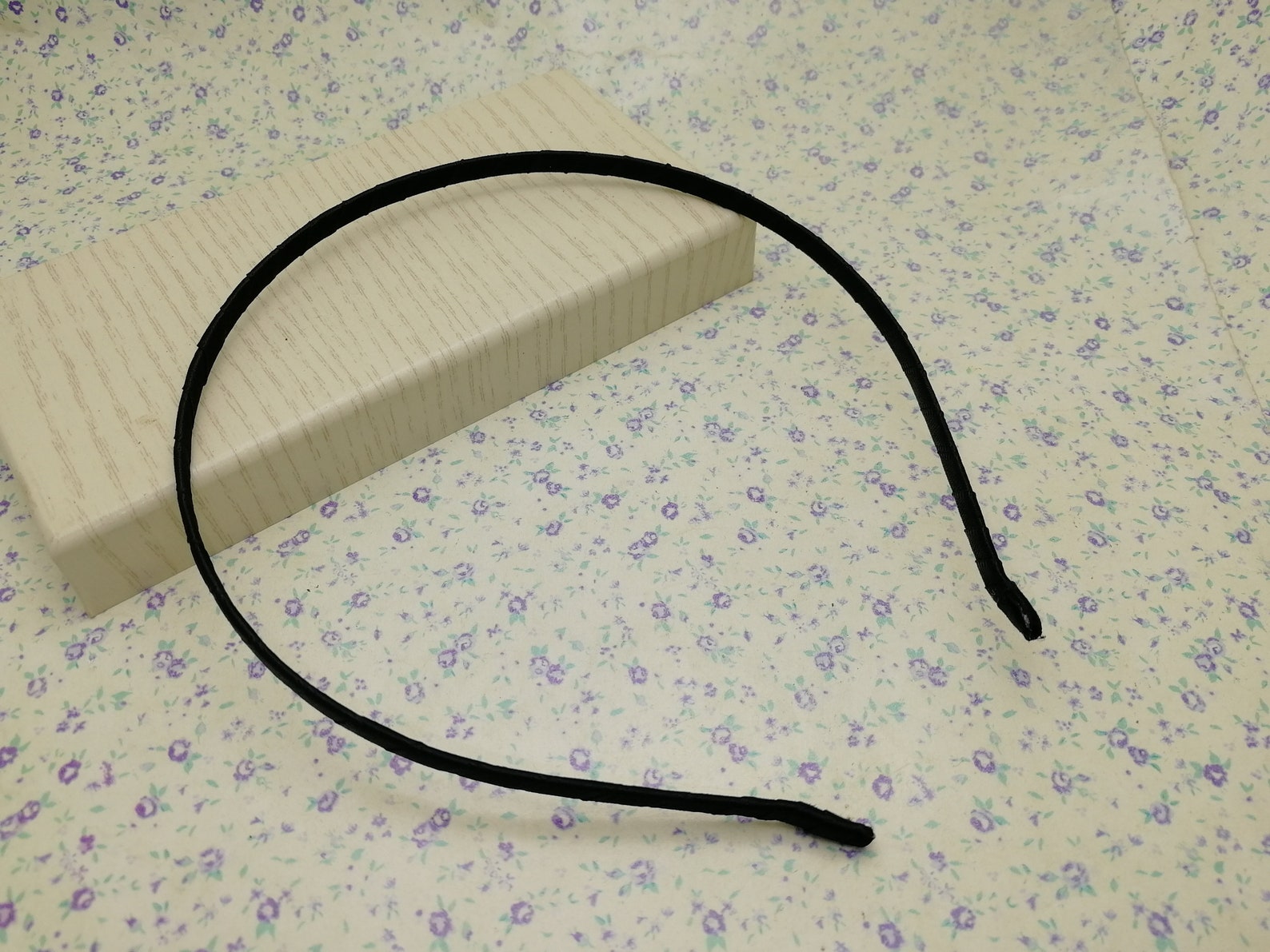 7 Mm Width Satin Covered Metal Headband Blank , Hair Head Band Barrette ...