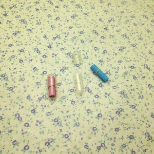 500 Pieces Clear Color Wish Message Pill Capsule Charm With Mix Color ...