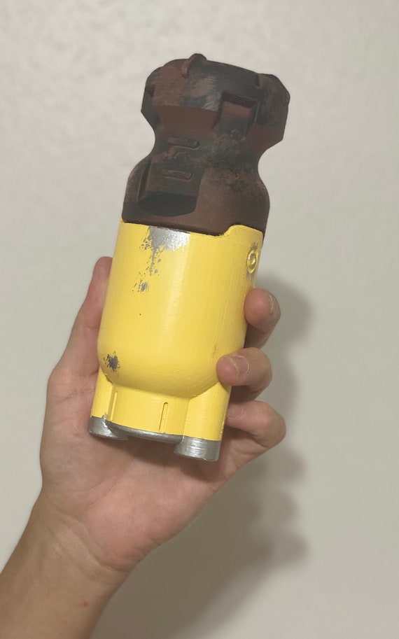 Digital Prints Mini Fallout Video Game Prop Fusion Core High Quality ...
