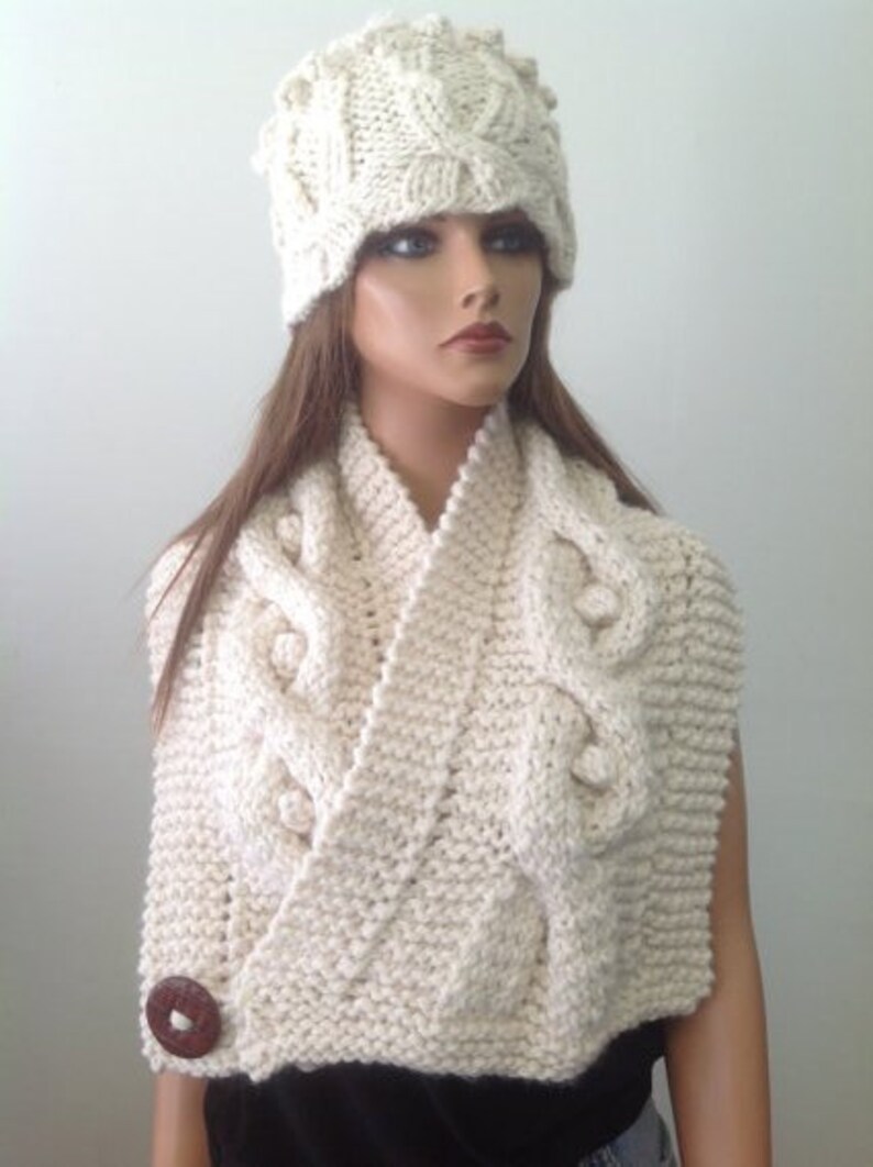 Hand Knit Hat Shawl Scarf Cowl Wrap Set Designer Afashion Wool Blend ...