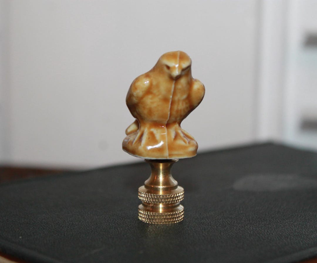 Wade Porcelain Bald Eagle Lamp Finial – A Majestic Symbol of American ...