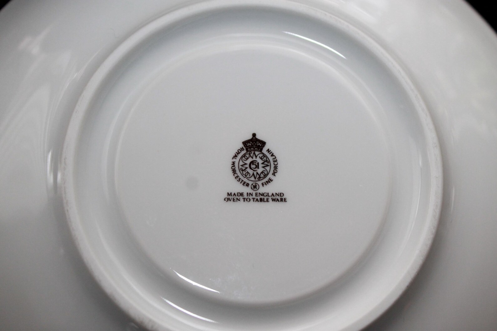 Royal Worchester's Evesham Gold Rimmed Bowls. Rare and Discontinued ...