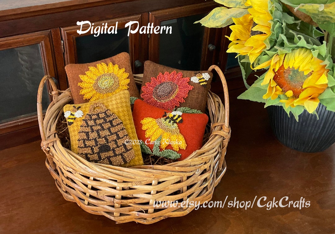 Autumn Punch Needle Pattern Sunflowers and Bees on Wool PDF Epattern - Etsy