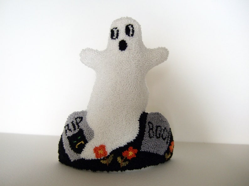 Halloween Graveyard Ghost Sculpture Punch Needle E-pattern PDF - Etsy
