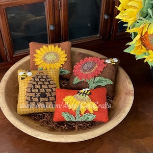 Autumn Punch Needle Pattern on Wool Sunflowers and Bees Paper Mailed Pattern - Etsy