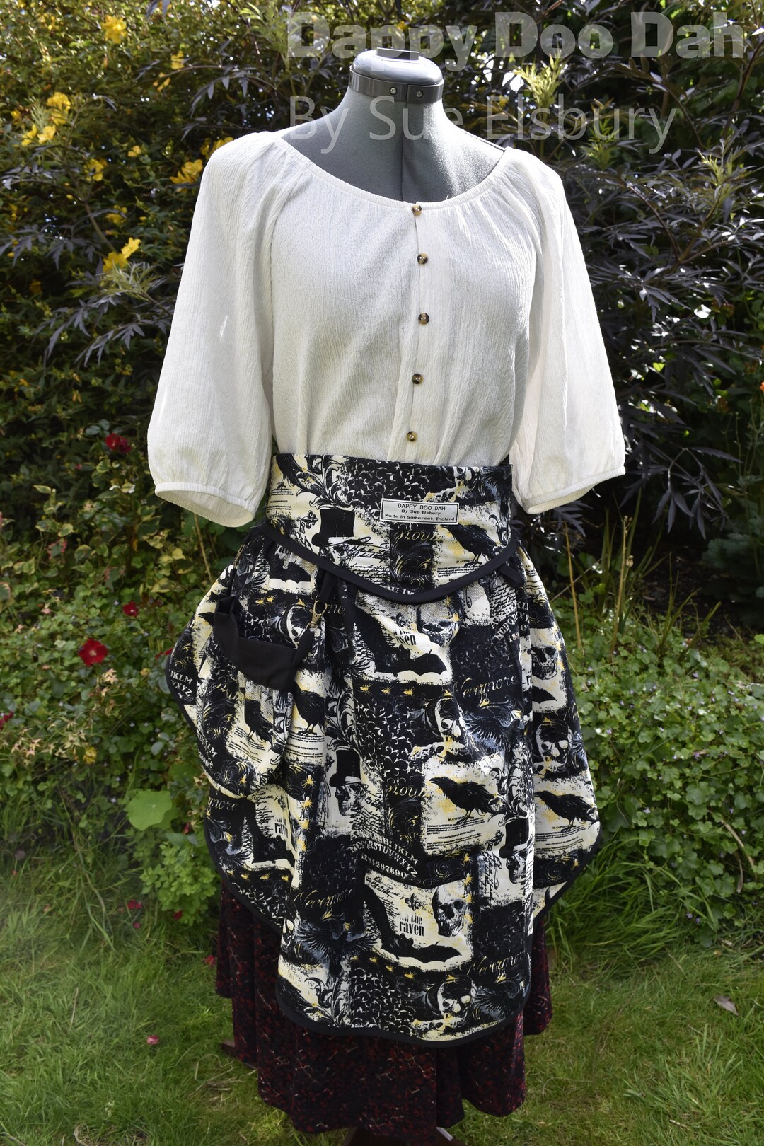 Raven Apron Half Apron Edgar Allan Poe Halloween Apron - Etsy