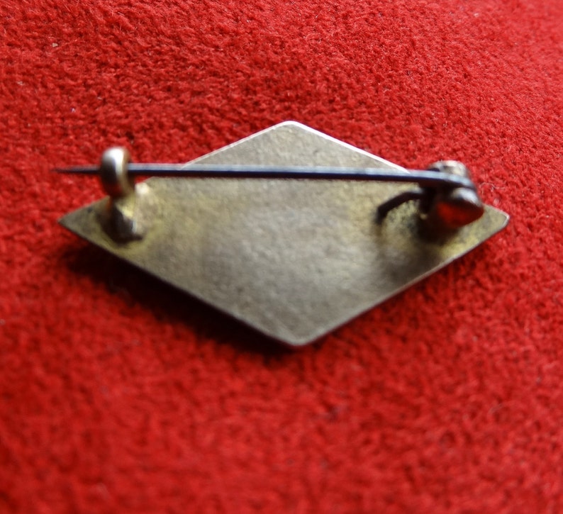 CHURCH OF SCOTLAND Woman's Guild Enameled Pin With Saint Andrew's Cross ...