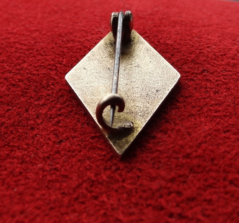 CHURCH OF SCOTLAND Woman's Guild Enameled Pin With Saint Andrew's Cross ...