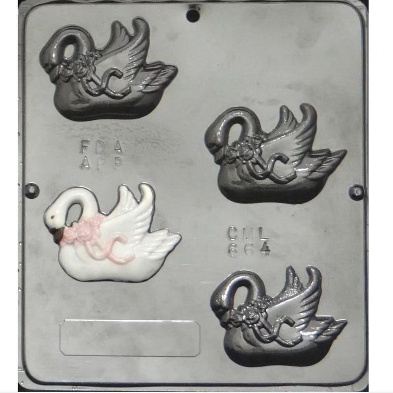Swan Cake Mold - Etsy