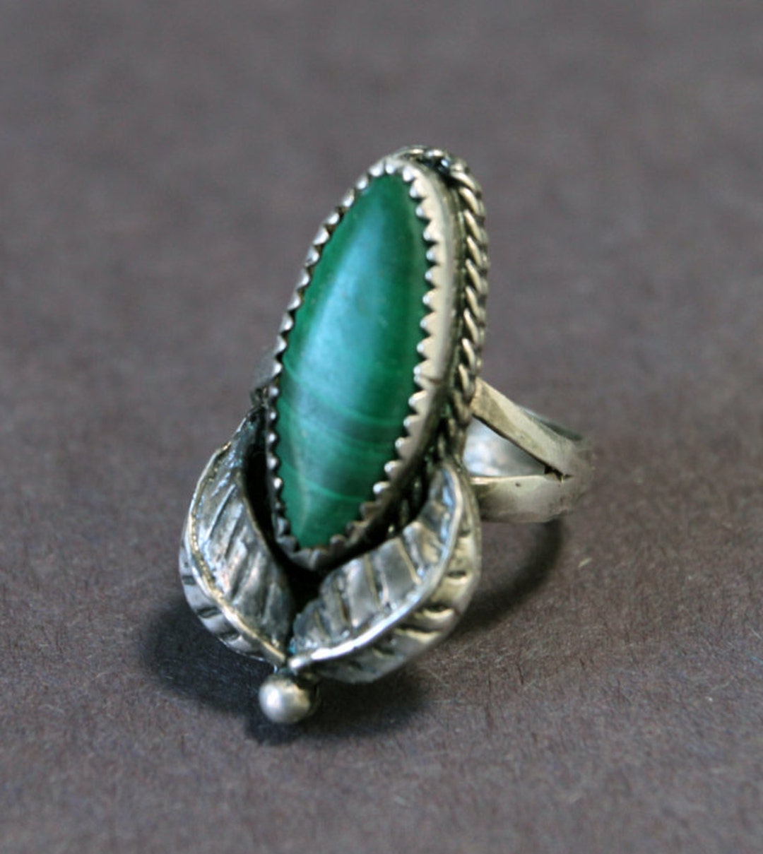 Vintage Native American Silver Ring With Green Agate LV19 - Etsy