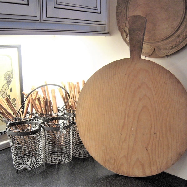 Round Bread Board - Etsy