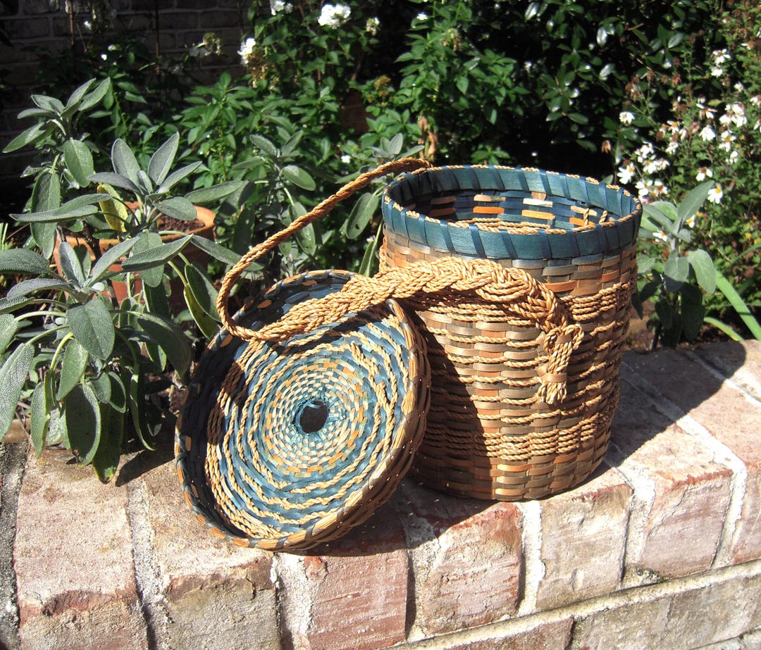 Antique Native American Basket Passamaquoddy Sweetgrass and Ash Yarn ...