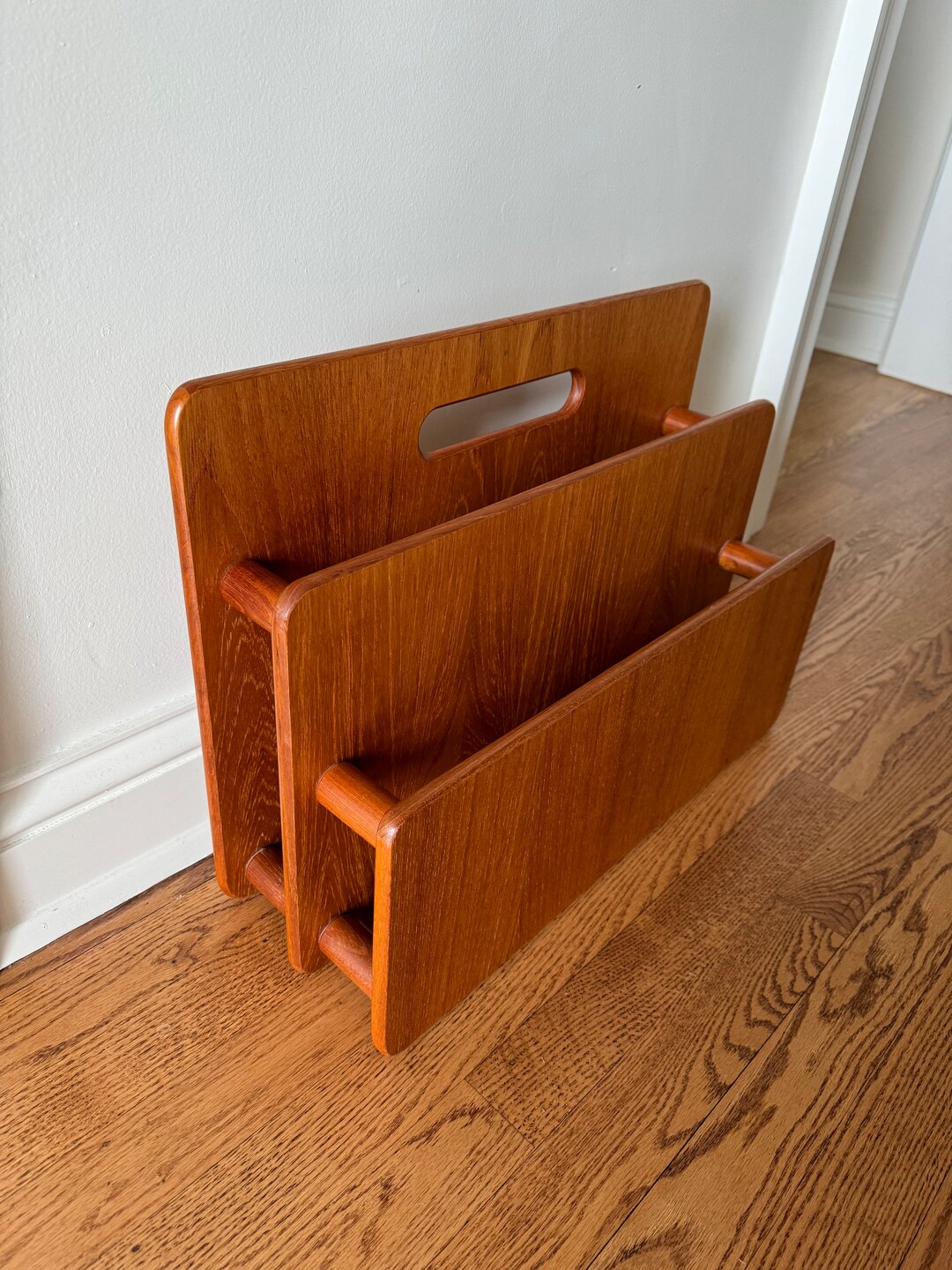 Mid Century Modern Danish Teak Newspaper Magazine Rack/ Holder/ Stand ...