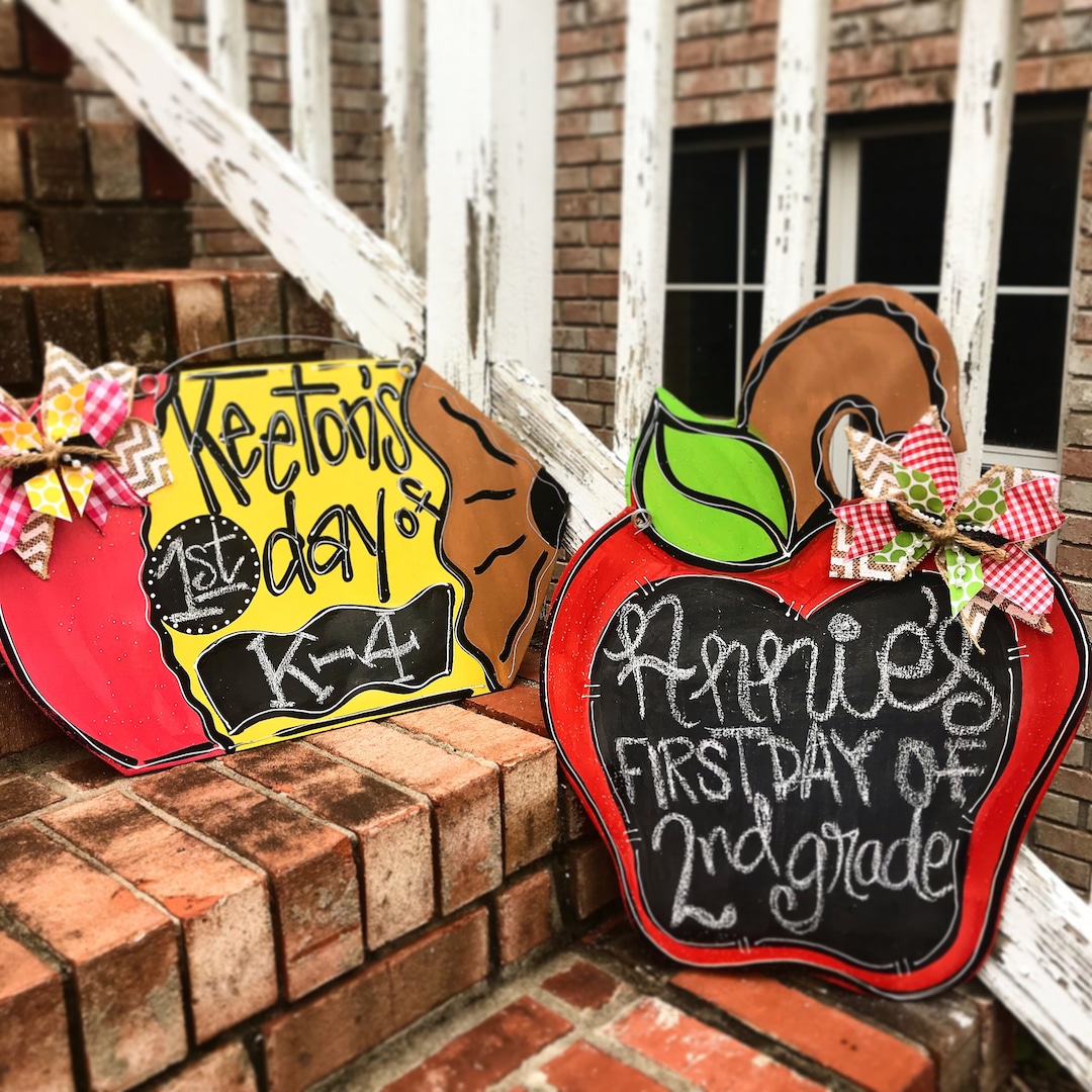 Back to School Chalkboard - First Day of School Countdown Sign - School ...