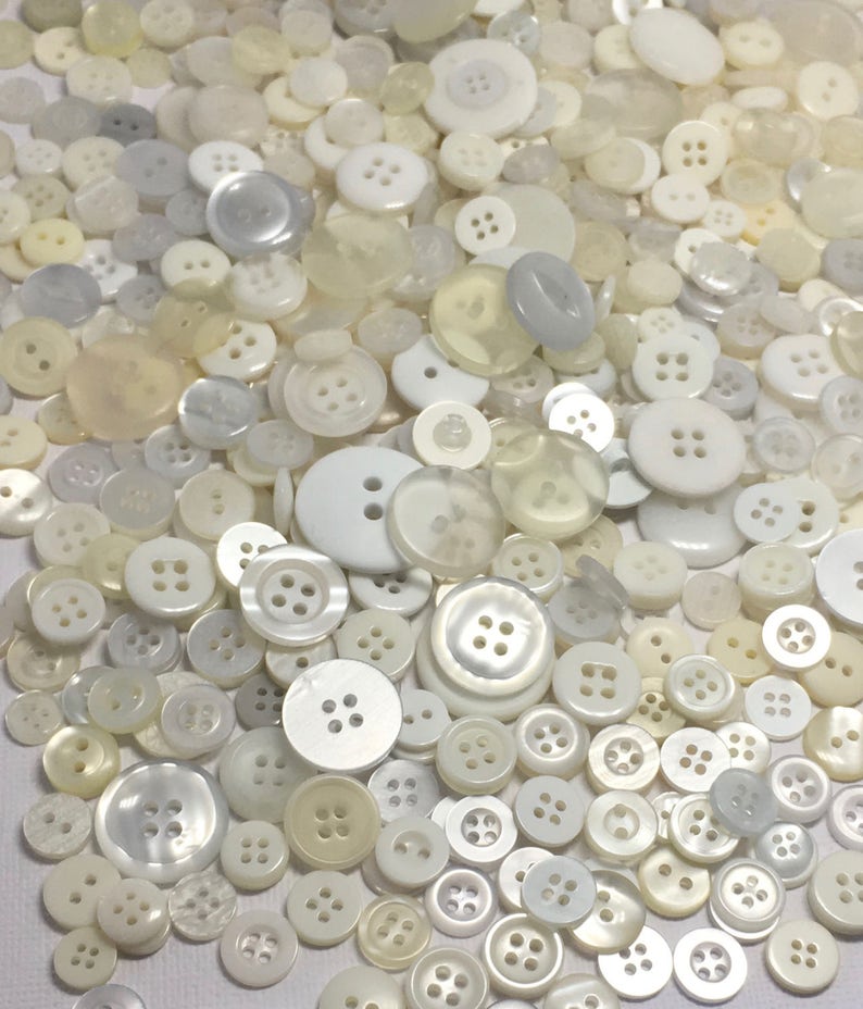 White Cream Buttons Mixed Bulk Choose Your Quantity 50 or 100 Assorted ...